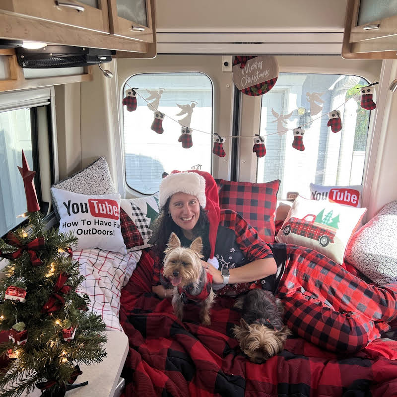 Best New Year Eve Party Locations for 2023! – How To Have Fun Outdoors